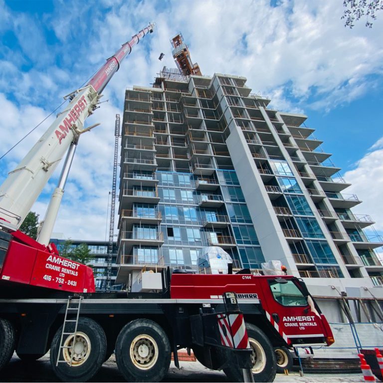 Crane Rental – Amherst